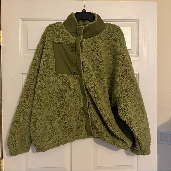 PacSun | Jackets & Coats | Pacsun Cozy Hiker Green Sherpa Oversized ...